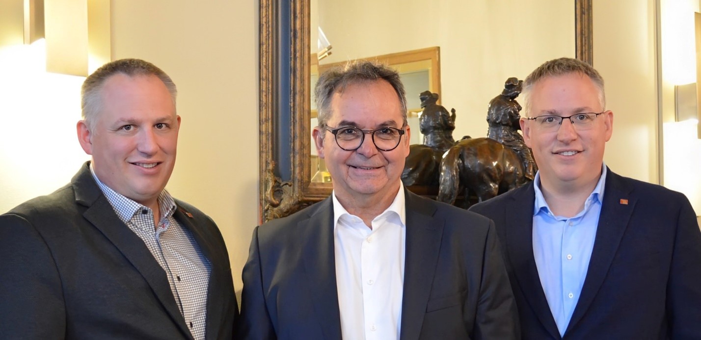 The Gendreau family, owner of Garaga, will acquire Novatech