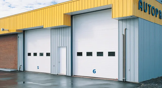 G-5000, G-5138, G-5200 | Commercial Garage Door Manufacturer | Garaga